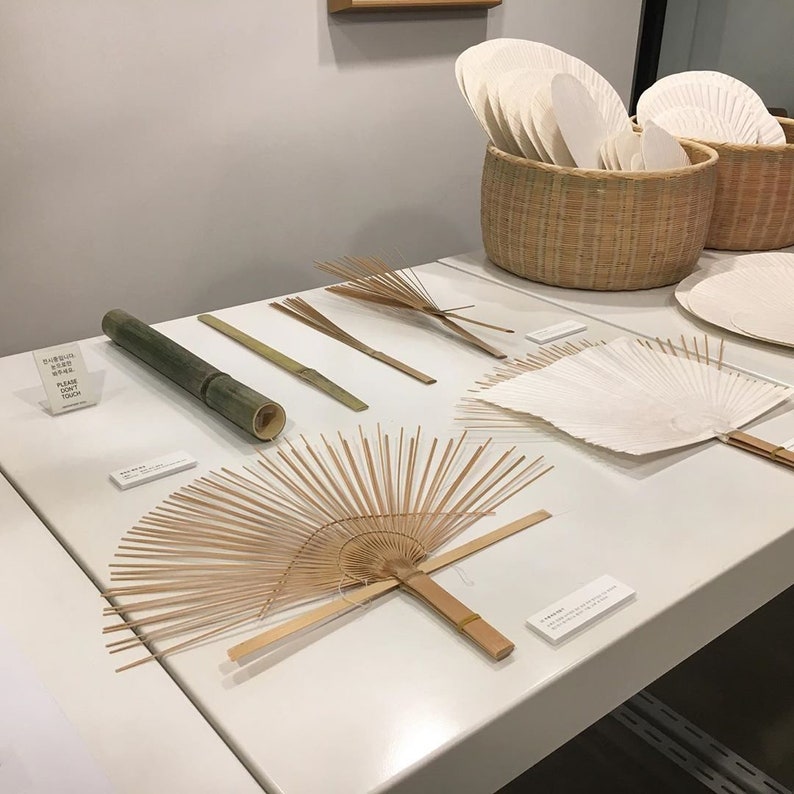 Korean Artisan's Handcraft Fan / Paper Bamboo Fan | Etsy