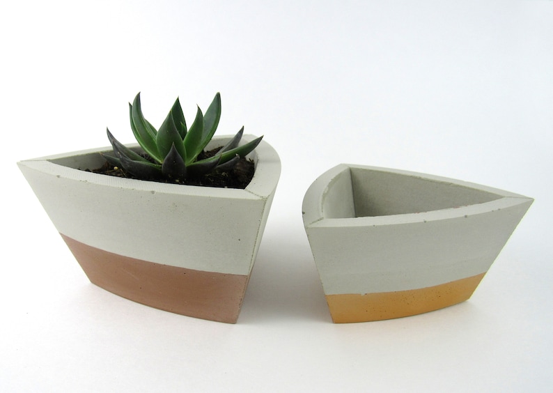 Curved Nesting Triangle Concrete Planter or Bowl - Etsy