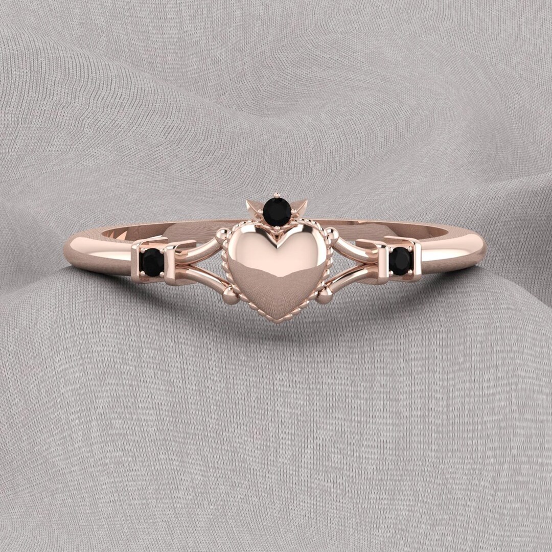 Black Onyx Sweet Heart Gold Ring, Leaf Heart Ring, Statement Ring ...