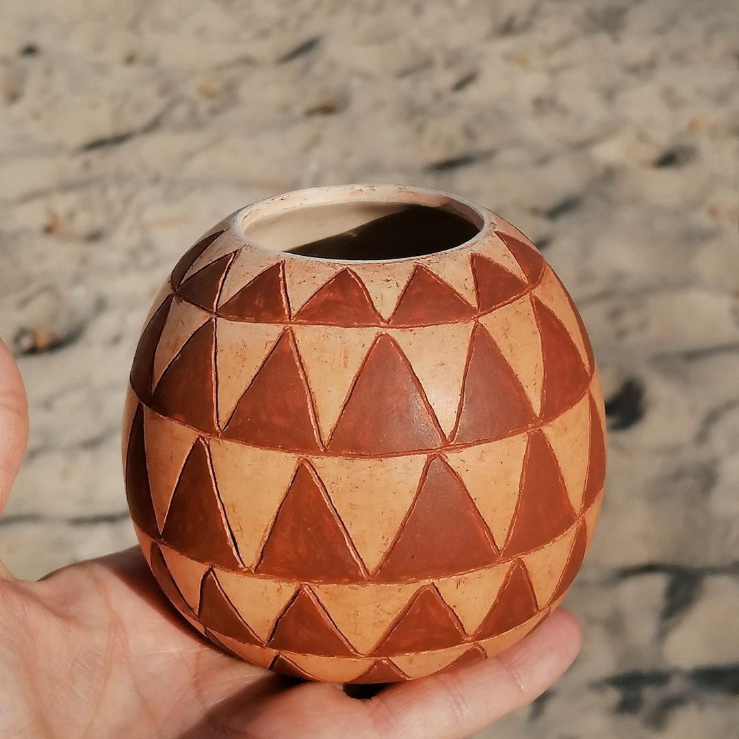 Yerba Mate Ceramic Gourd With Freehand Zigzag Design, Ceramic Mate Cup ...