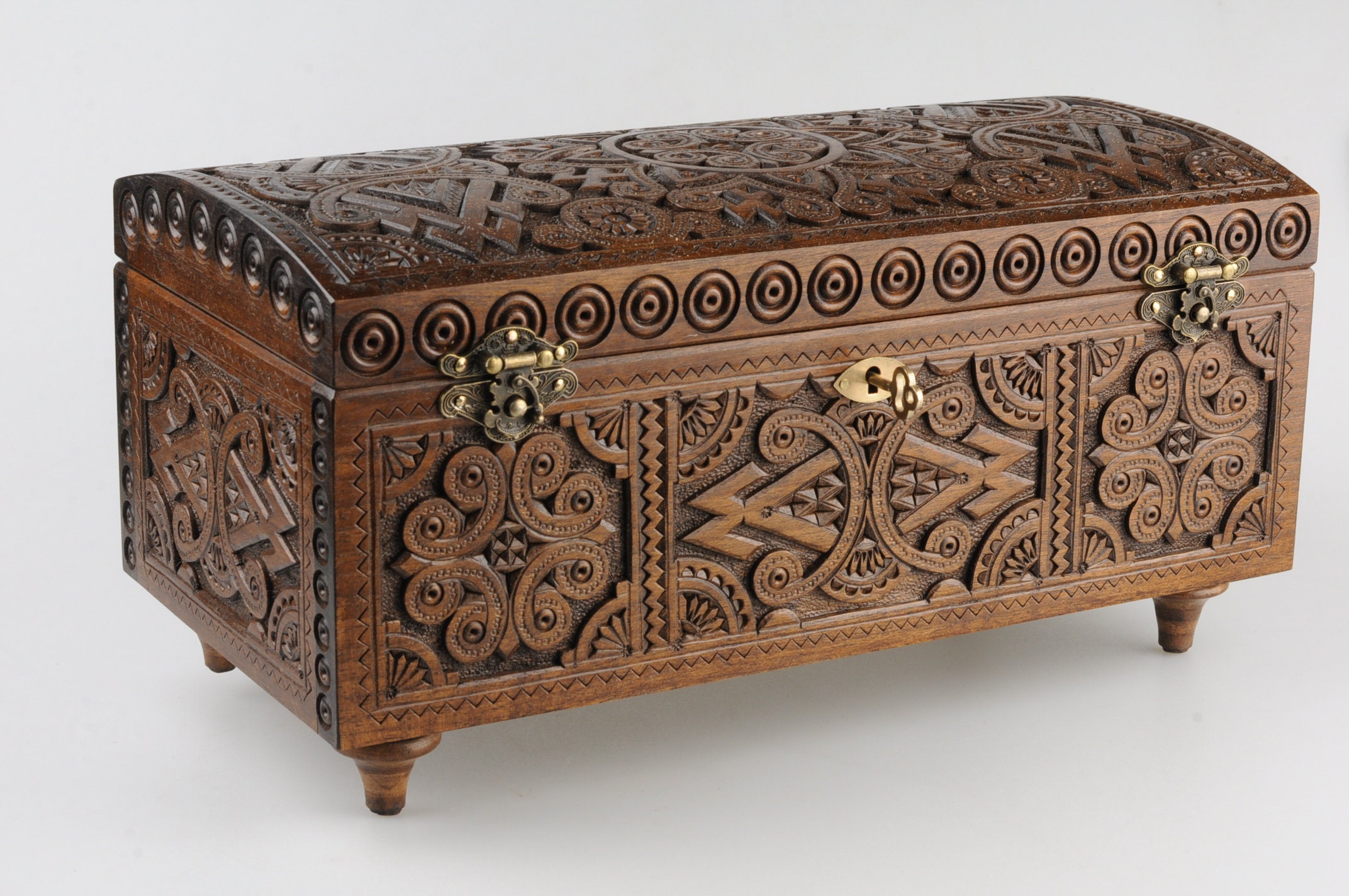 Large Wooden Box Carved Wood Coffer Wood Jewelry Box - Etsy