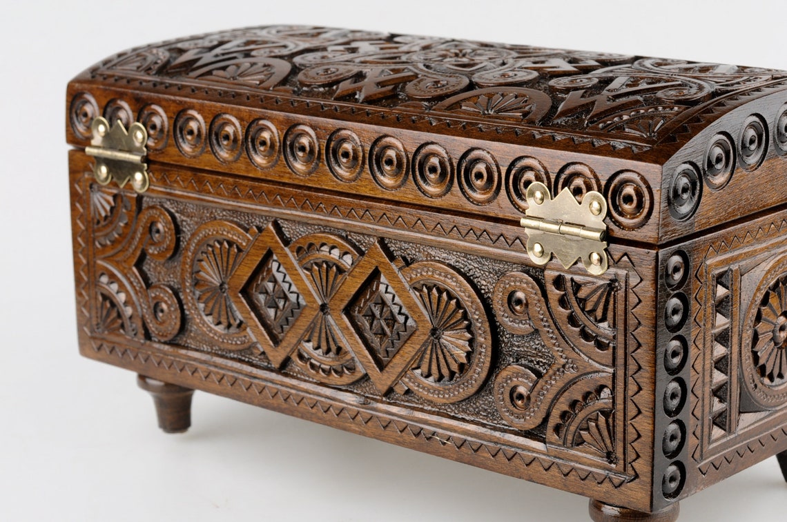 Wooden Box Carved Jewelery Box With Key Jewelry Case Wooden | Etsy