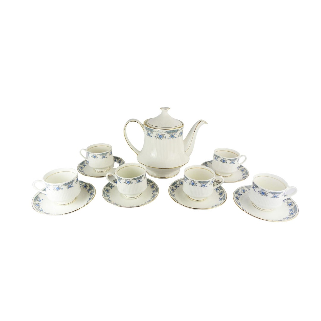 Vintage Bone China Blue & White Tea Set, Hitkari Made in India Floral ...