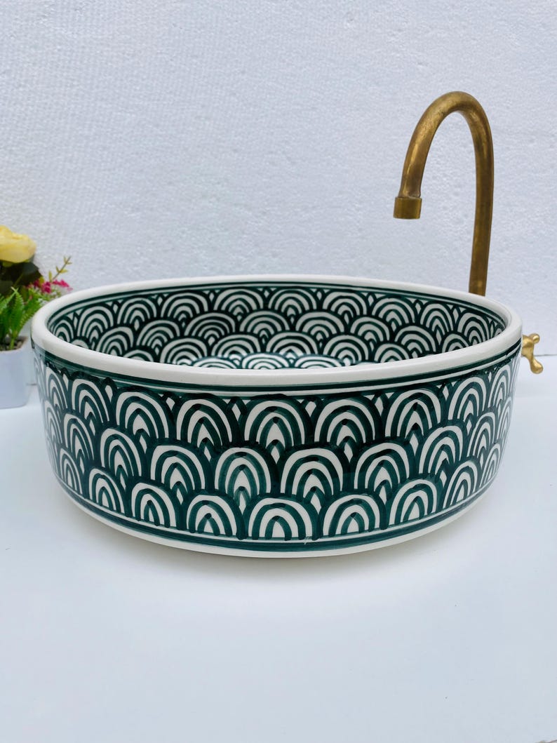 Handcrafted Emerald Green Ceramic Sink, Geometric Scallop Basin - Etsy