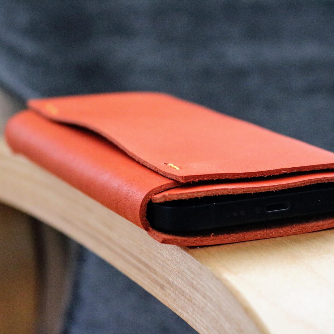 Protective Leather Phone Sleeve for Galaxy S, Z Fold & Z Trifold Series ...