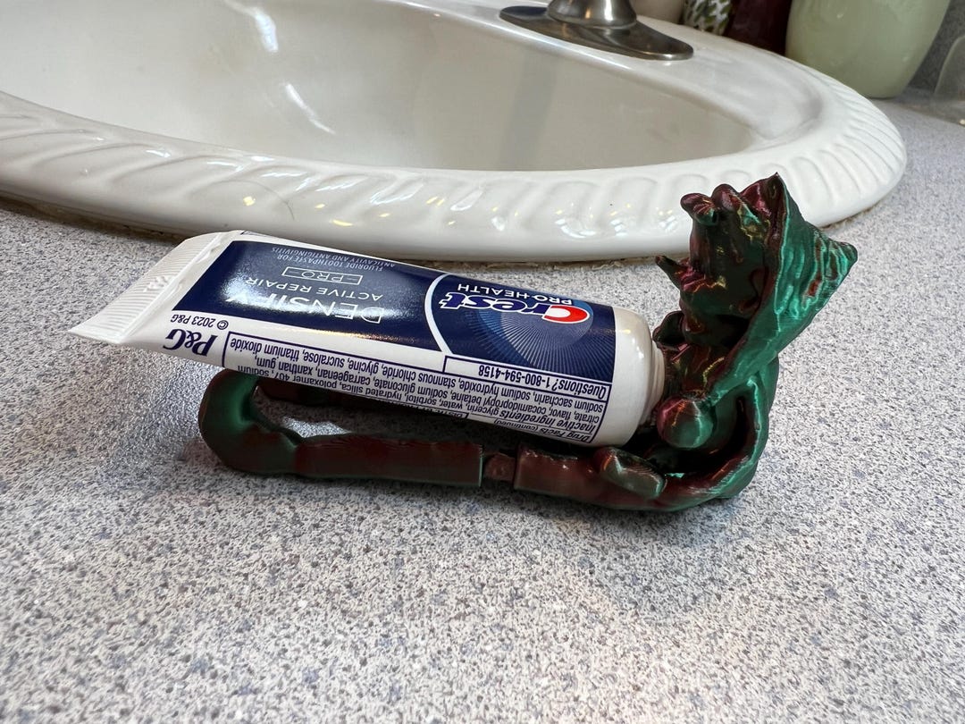 Pooping Elf Toothpaste Topper (ONLY FITS Small Travel/trial Size Tubes ...