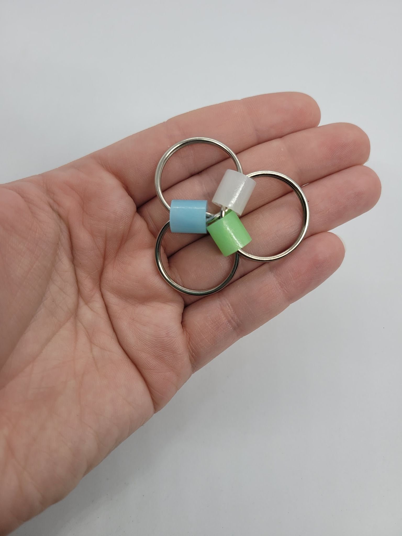 Glow in the Dark Key Ring Fidgets - Etsy