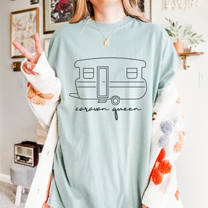 Tshirt for Mom Camping Gifts for Mum Caravan Life Shirt Caravan Queen ...