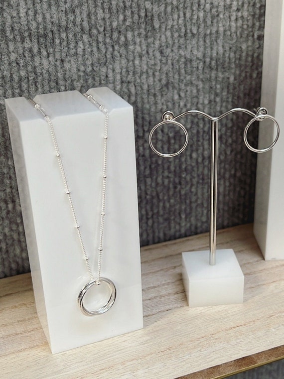 Russian three ring necklace store