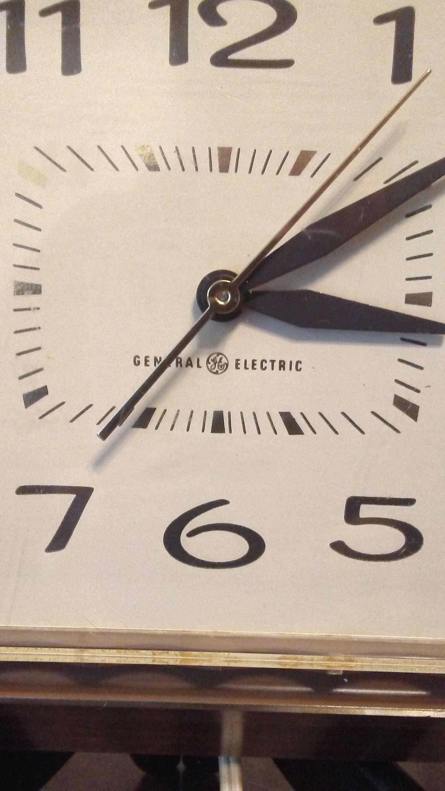 Vintage General Electric Wall Clock Model 2139 Works Great | Etsy