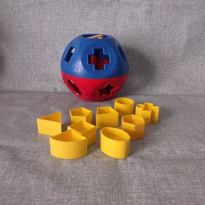 Tupperware Shape O Shape Sorter Ball Vintage Tupperware Toy Vintage ...