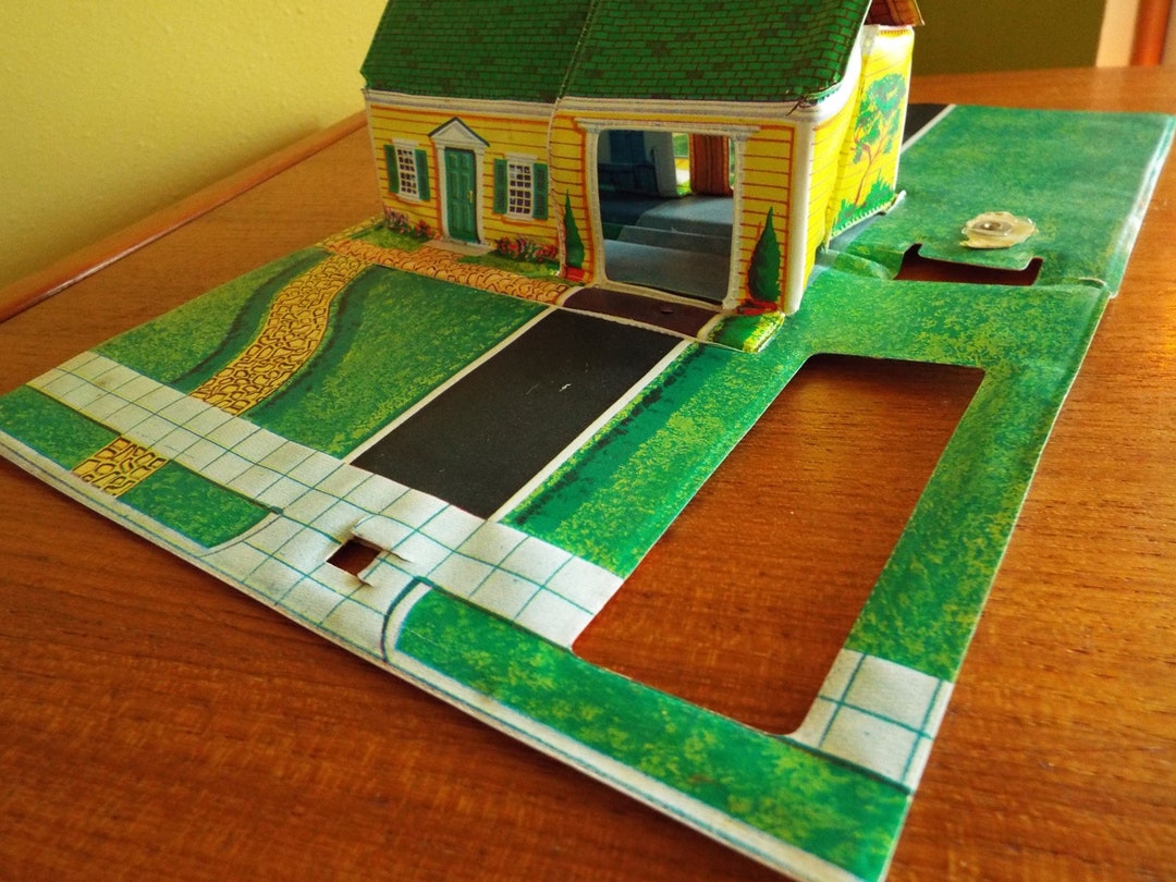 Vintage Redline Era 1967 Hot Wheels Popup House & Car Port No. 5136 ...