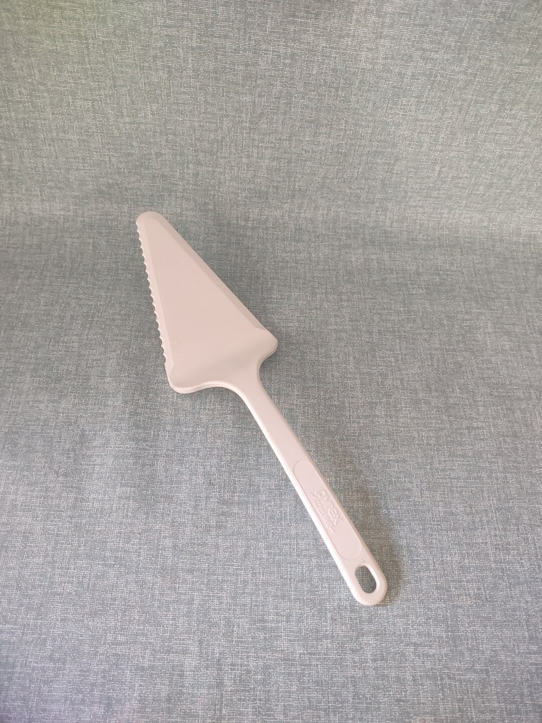 PYREX Accessories No 2119 Serrated Pie Server - Cake Cutter - USA ...