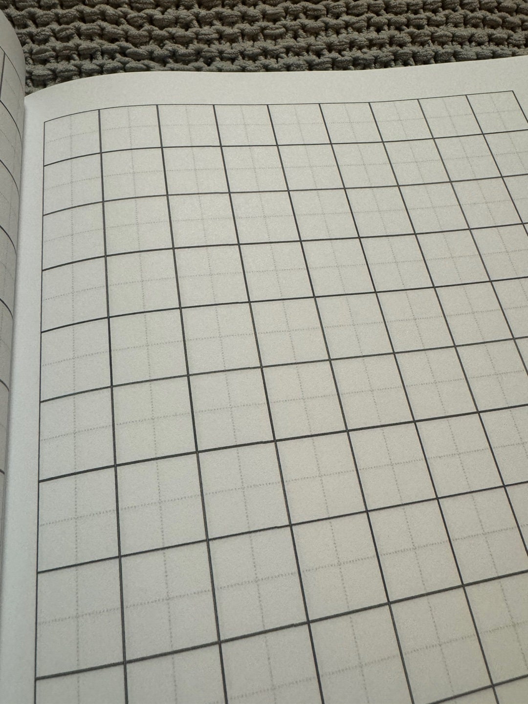 Korean Writing Notebook: Korean Writing and Spacing Practice Notebook ...