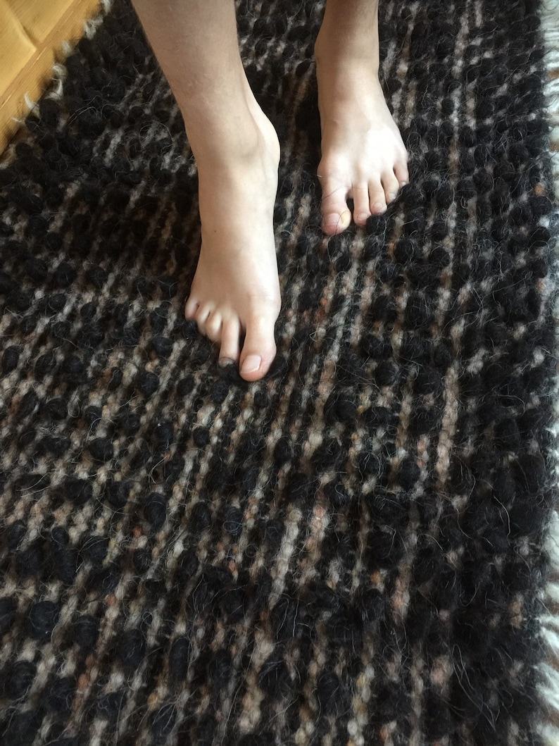 Black Woven Room Rug/floor Eco Decor/organic Wool Rug/yoga | Etsy