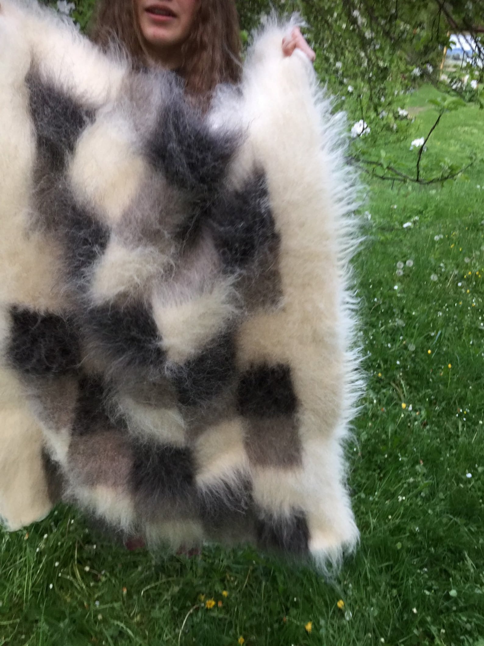 Handwoven Organic Sheep Wool Throw Blanket: Warm Bedding Decor (48x35 ...