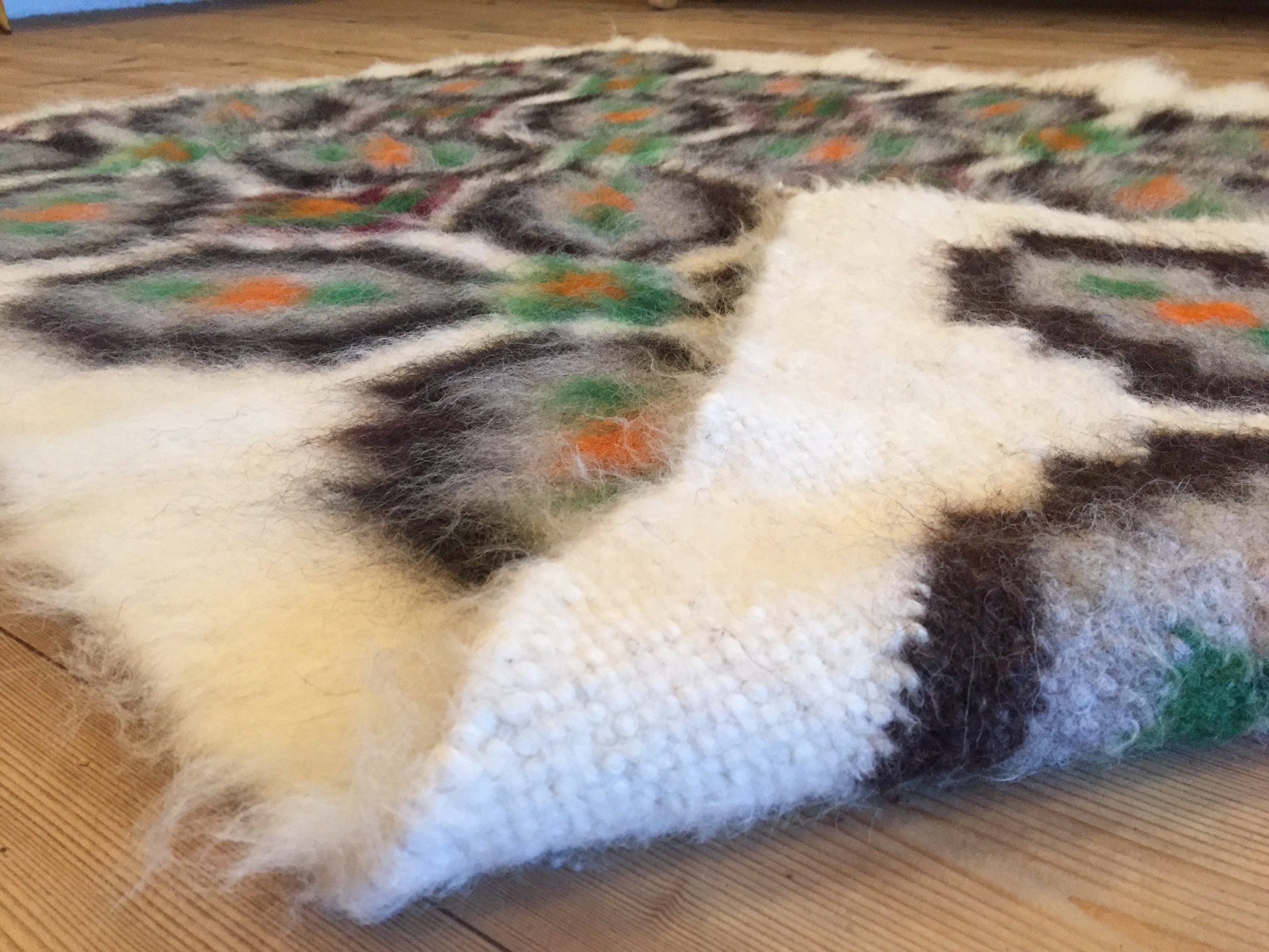 Ancient Carpet/fluffy Sheep Wool Rug/sofa Decor/lwoven Rug - Etsy