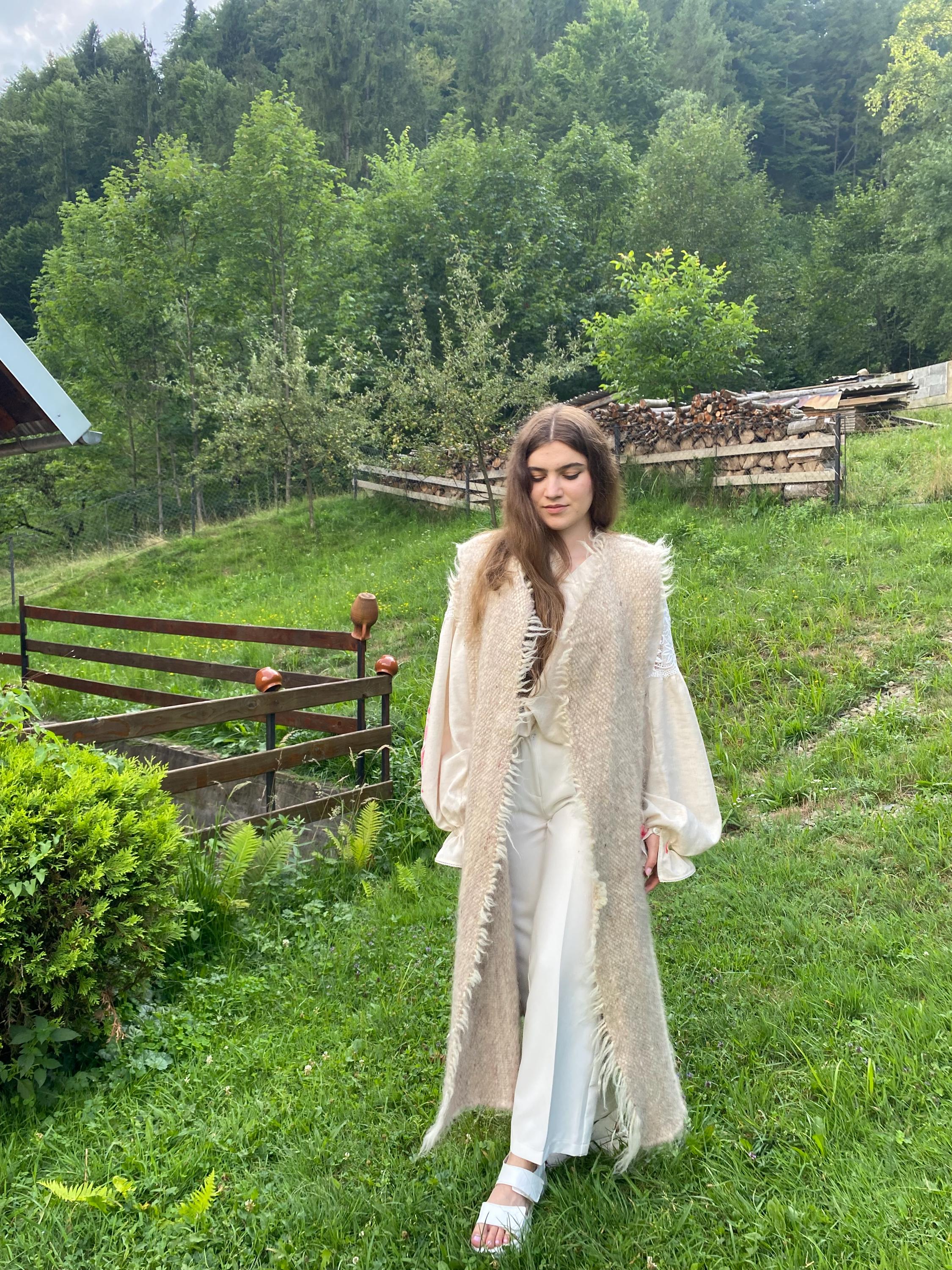Handwoven Long Wool Vest: Natural Ivory Sheep Wool Cardigan - Etsy