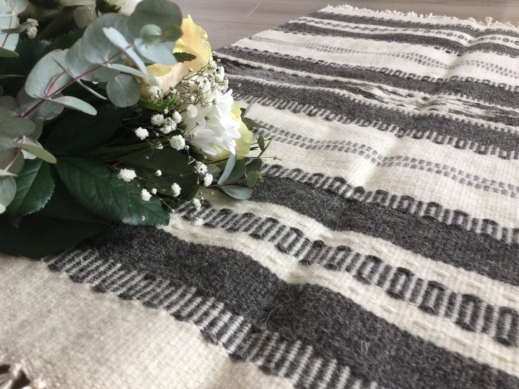 Woven wool rug/Scandinavian wool room rug/Slim beige Runner | Etsy