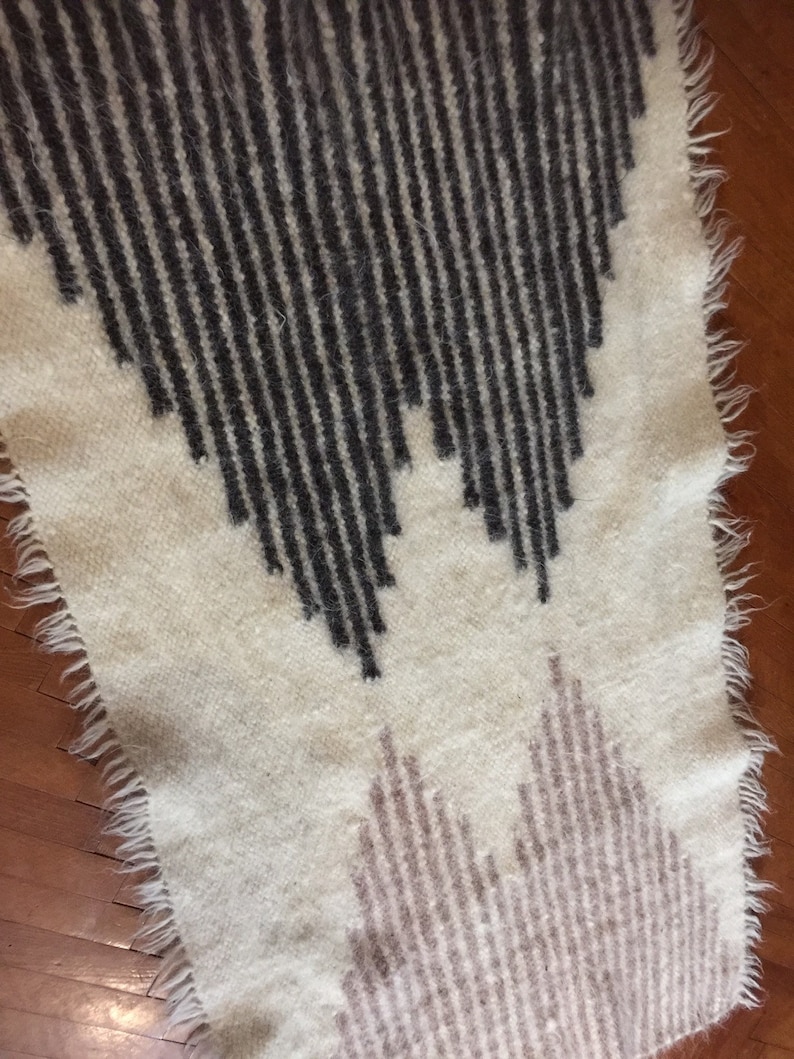 Little wool rug throw carpet rug for animals natural rug | Etsy