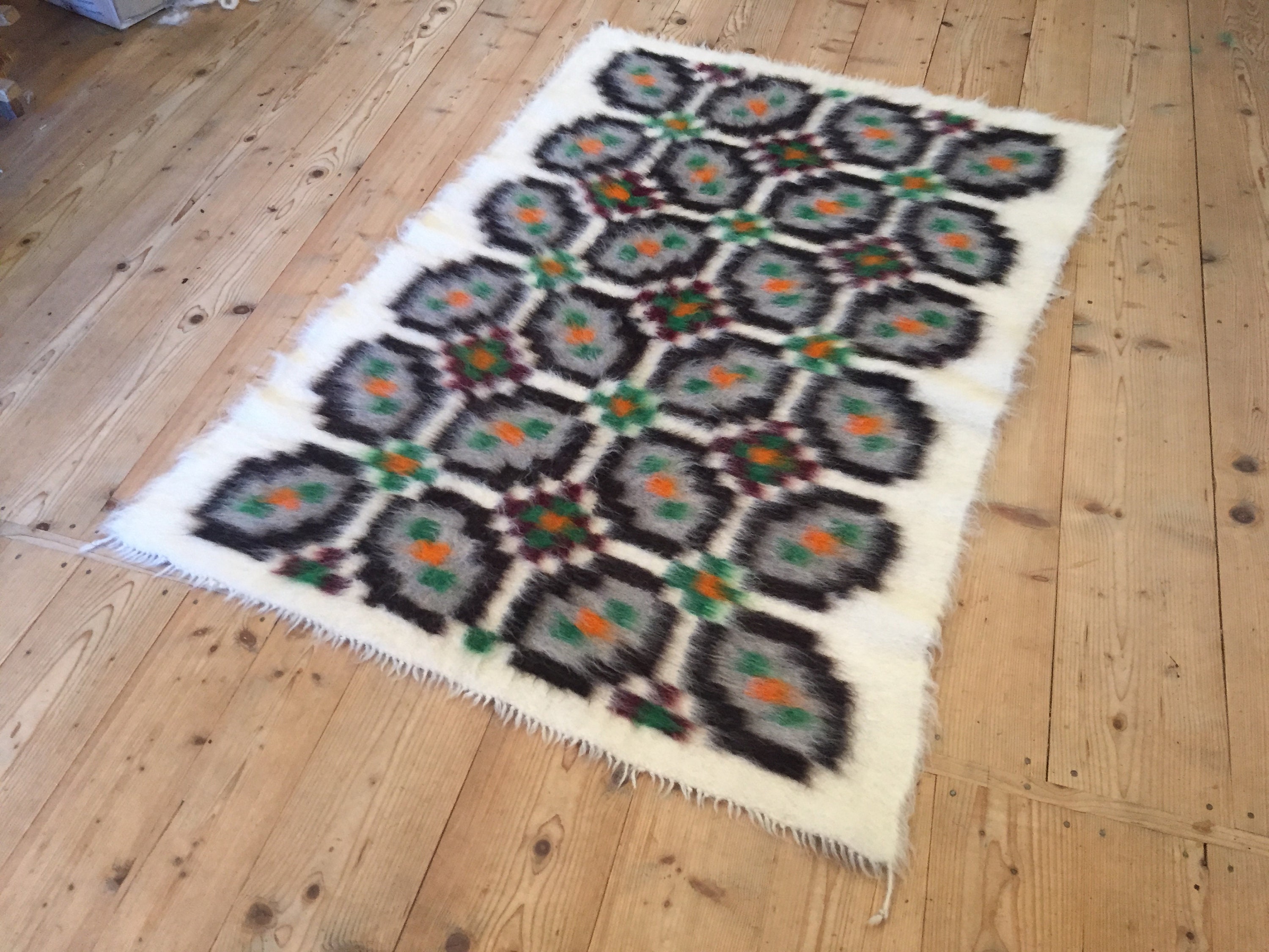 Ancient Carpet/fluffy Sheep Wool Rug/sofa Decor/lwoven Rug | Etsy