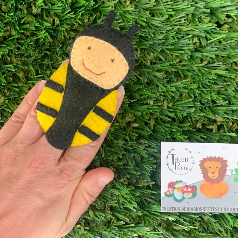Bee Finger Puppet - Etsy