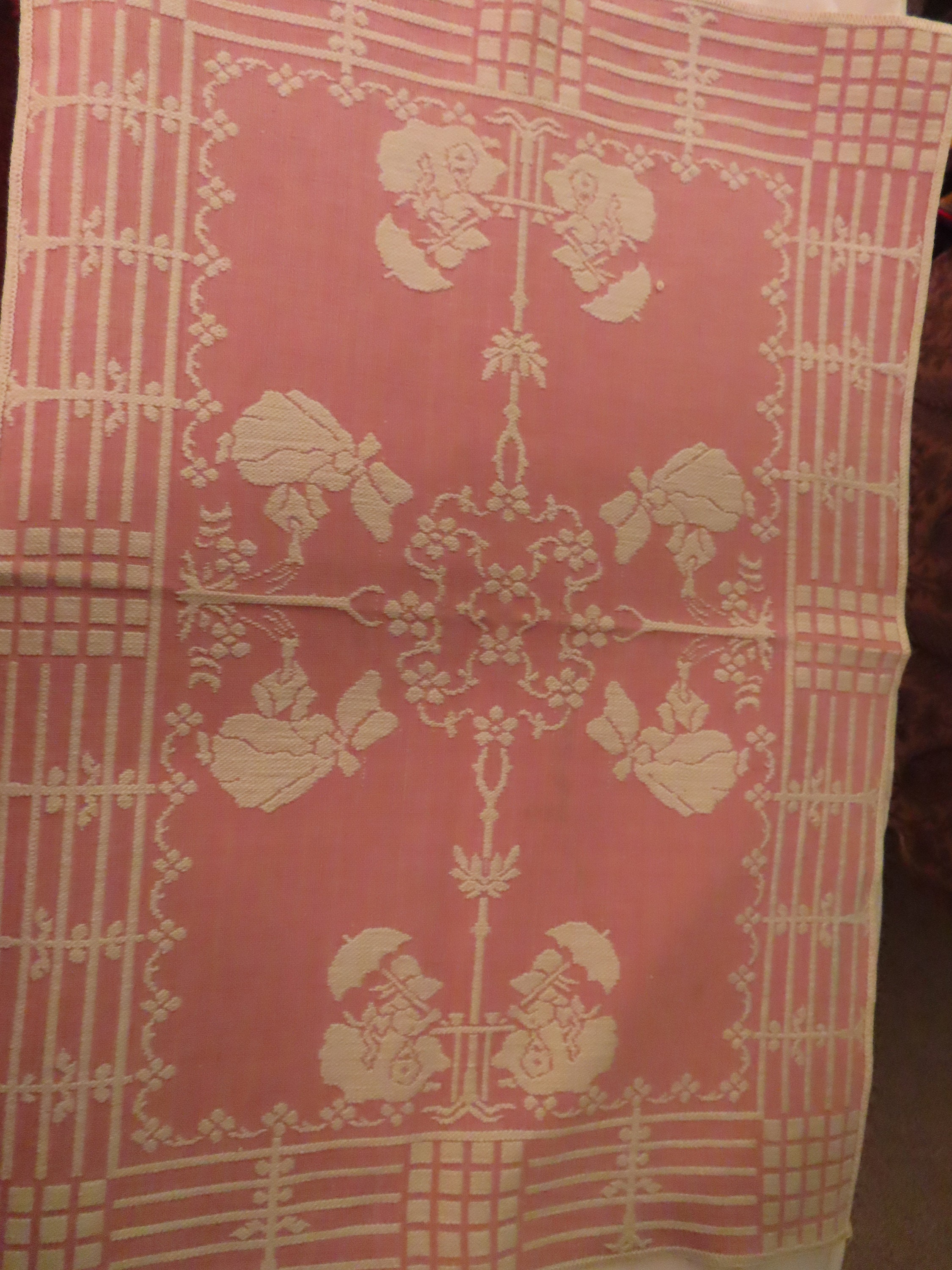 Vintage Reversible Table Topper - Etsy