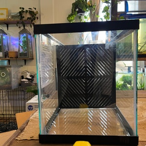 10 Gallon 3D Printed Aquarium Divider - Betta Tank Divider (NO TANK ...