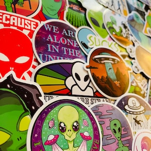 25/50 Vinyl Alien Stickers, Die Cut Decal Set, Waterproof Reusable, UFO ...