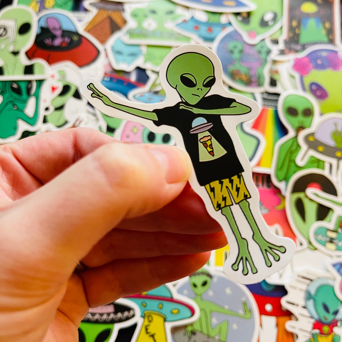 25/50 Vinyl Funny Alien Stickers Die Cut Decal Set | Etsy UK