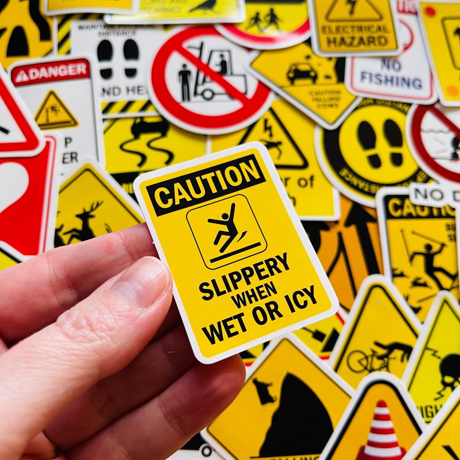 25/50 Vinyl Warning Sign Stickers Die Cut Decal Set - Etsy