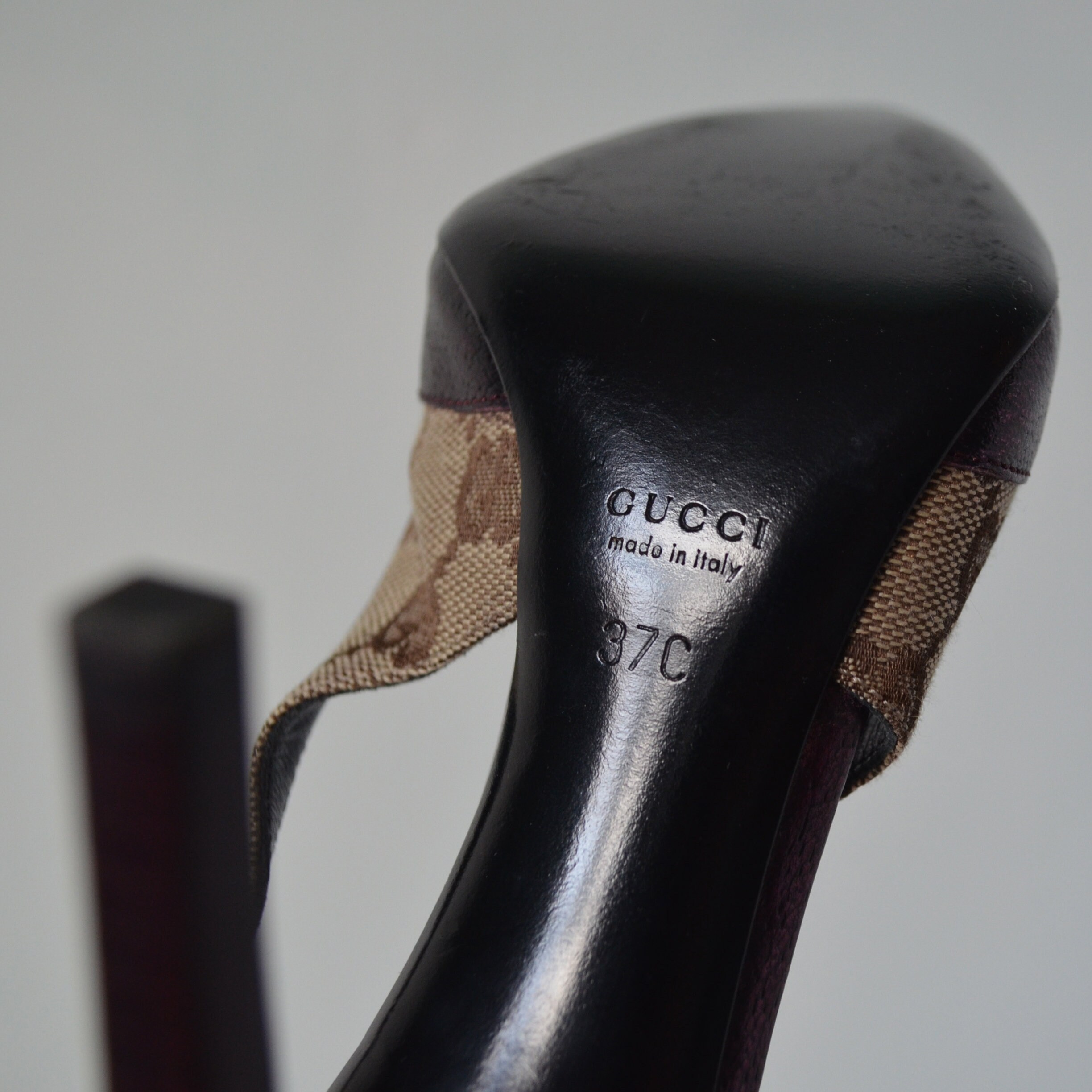 Gucci x Tom Ford vintage heels shoes 90's monogram dragon | Etsy