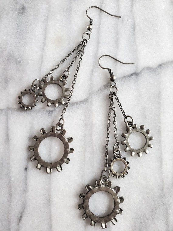 Vintage Cog Wheel Earrings, Steampunk Earrings, Metal… - Gem