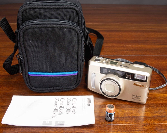 Nikon One Touch Zoom 90S Quartz Date 35mm Film Camera With Case in Mint ...