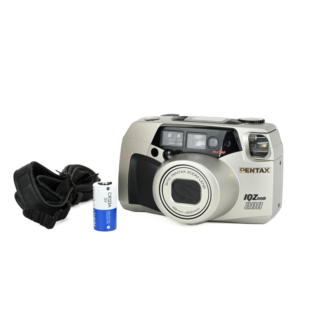 Pentax IQ Zoom 200 Date 35mm Film Camera Kit - Fully Functional - 30 ...