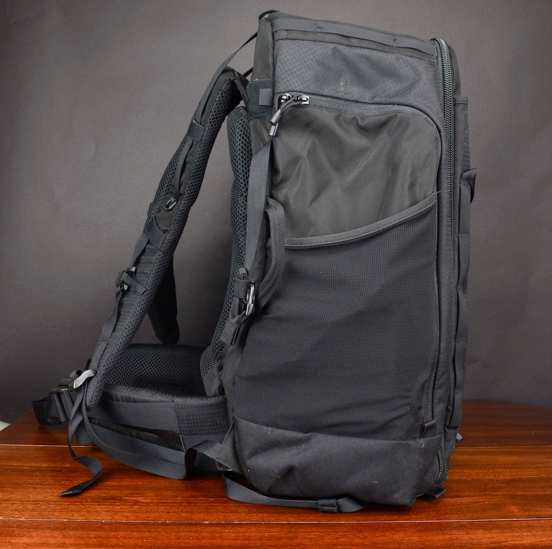 Lowepro Pro Trekker 650 AW Version 1 Ultimate Big-glass Expedition Pack ...