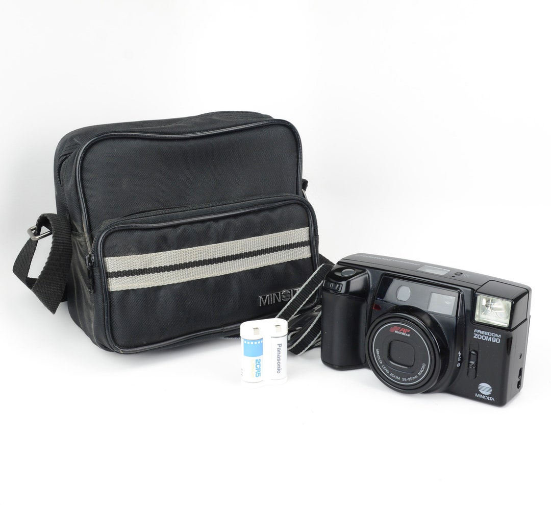 Minolta Freedom Zoom 90 35mm Film Camera Kit - Fully Functional and ...