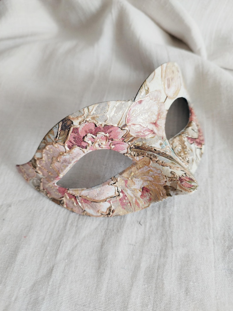 Blush Gold Venetian Mask Romantic Wedding Mask Victorian Carnival Mask ...