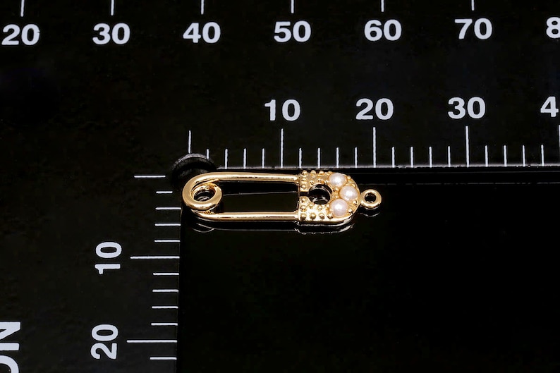 F49-2pcs-gold Plated-21*6mm Pearl Safety Pin Shaped Charm-dainty Safety ...