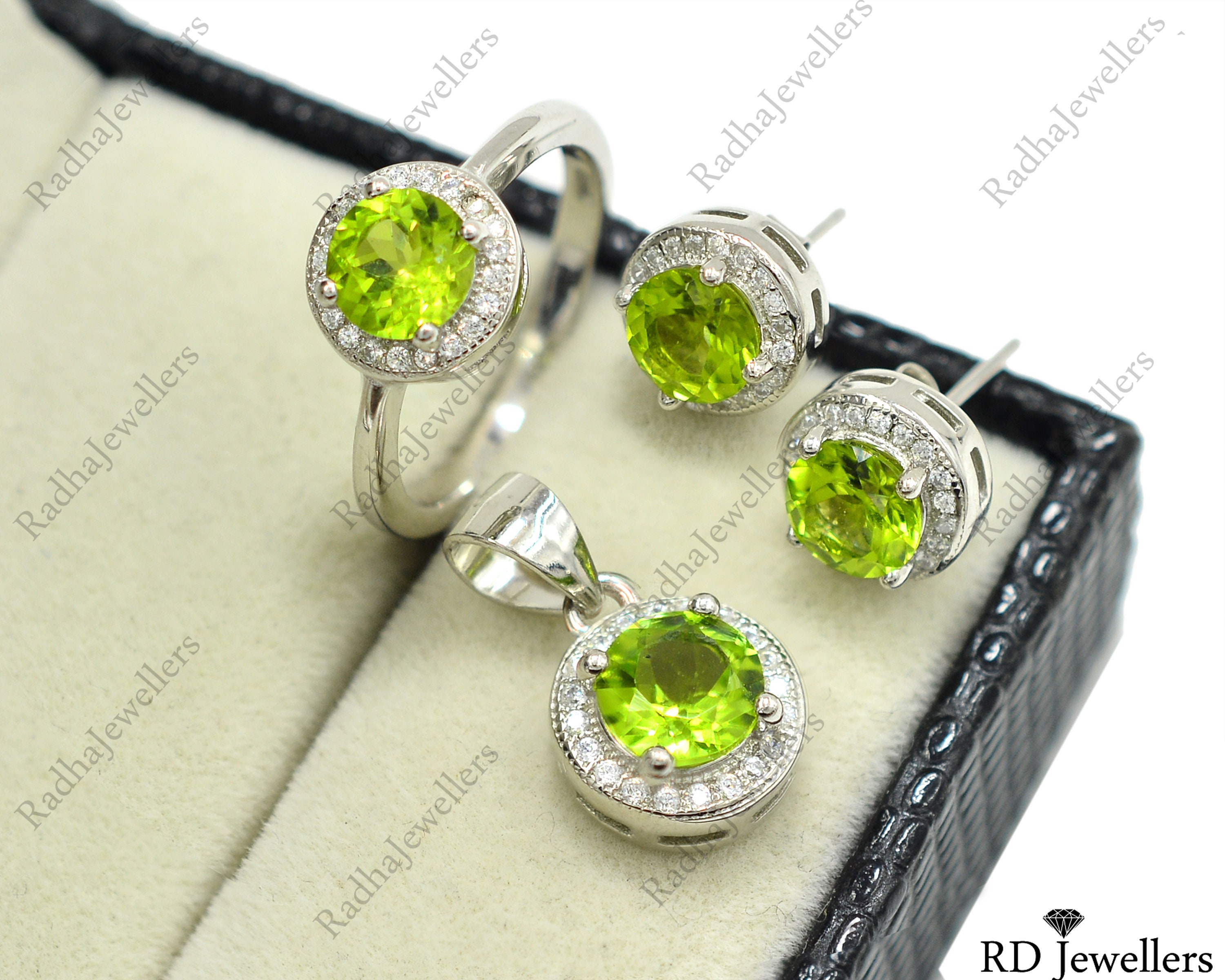 Peridot Jewelry Set