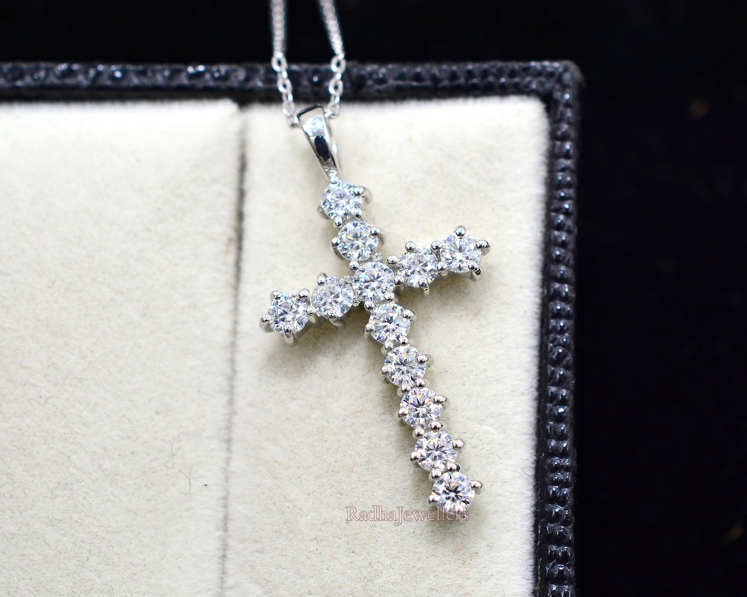 3 Mm Brilliant Moissanite Diamond Pendant Necklace, 925 Sterling Silver ...