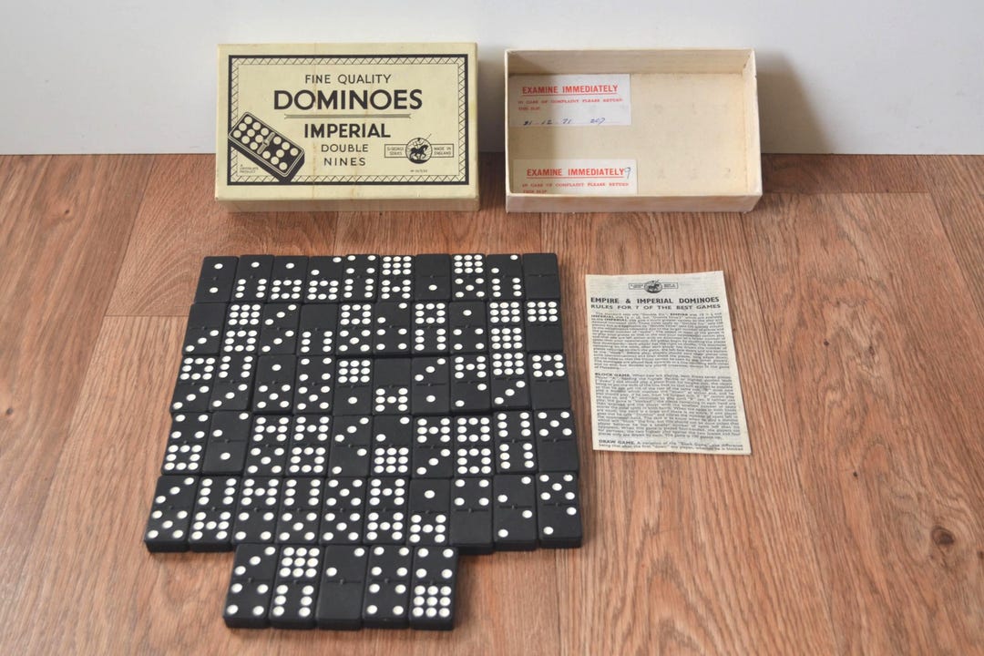 Vintage St George Series Imperial Double Nines Crystalate 55 Dominoes ...
