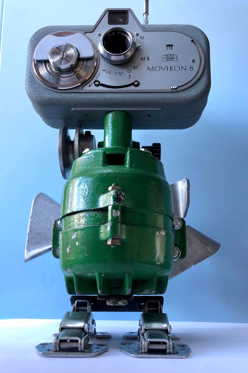 Unieke handgemaakte vintage industriële robot Beebot | Etsy