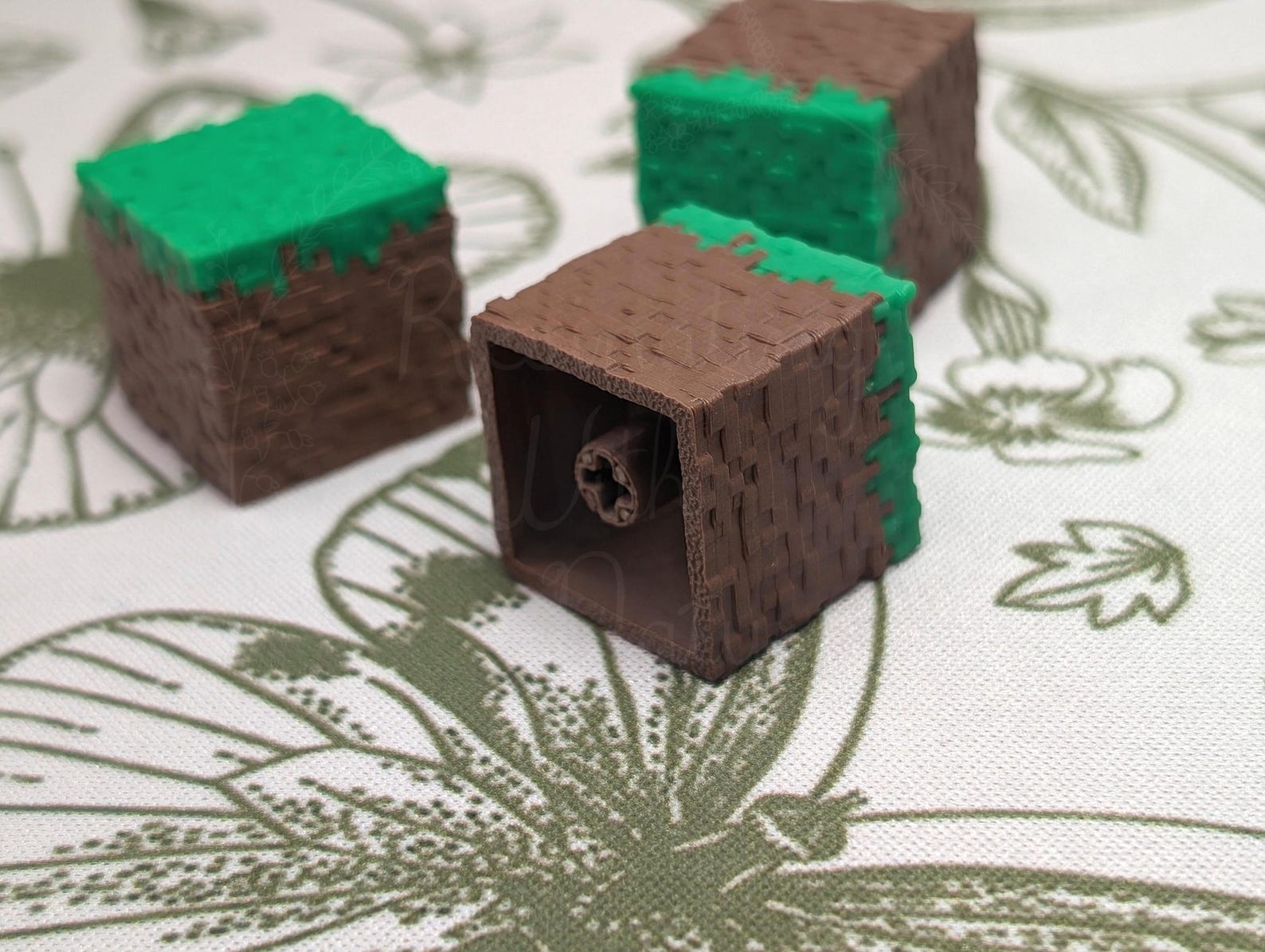 Pixel Grass Block Keycap: Voxel Artisan Keyboard Accent - Etsy