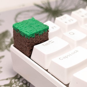 Pixel Grass Block Keycap: Voxel Artisan Keyboard Accent - Etsy