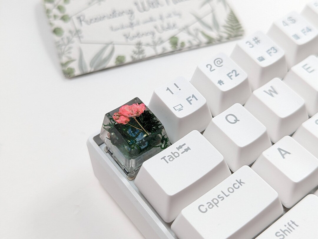 Moss/flower Artisan Keycap, Real Moss and Floral Resin Keycap, Pink ...