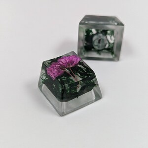 Moss/flower Artisan Keycap, Real Moss and Floral Resin Keycap, White ...