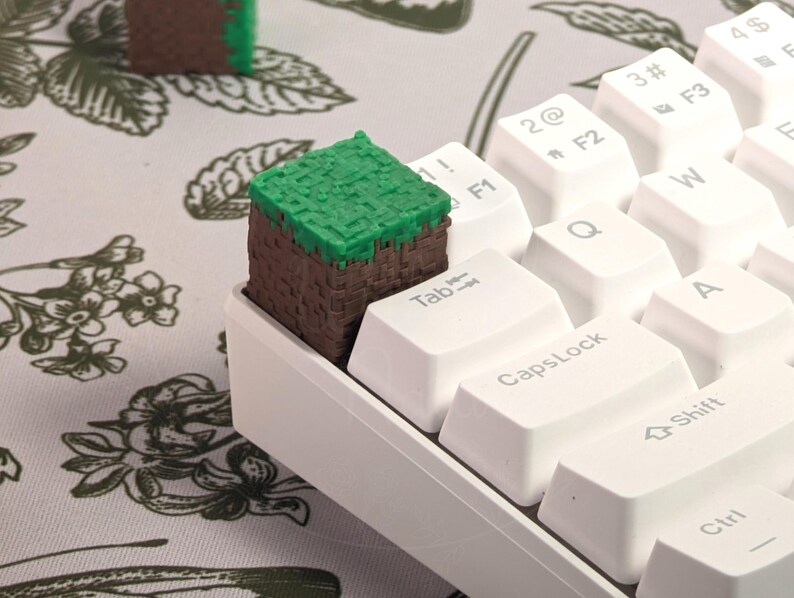 Pixel Grass Block Keycap: Voxel Artisan Keyboard Accent - Etsy
