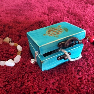 Turtle Trinket Box Wooden Jewelry Box. Nautical Sea Turtle Beach Box ...