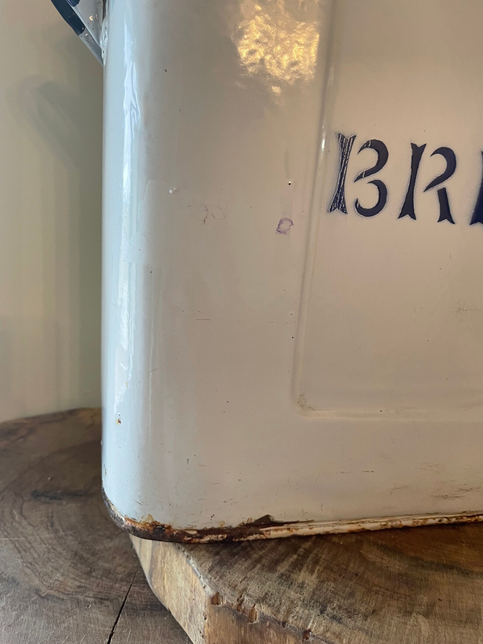 Extra Large Vintage English Enamel Bread Bin: Blue Rim Kitchen Storage ...